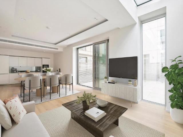 Lillie Square, Earls Court, London, SW6 2 bed flat to rent £6,067 pcm £1,400 pw