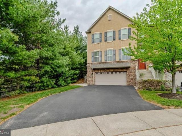 Lilly Dr, Feasterville Trevose, Home For Sale