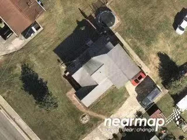 Lipscomb Rd E