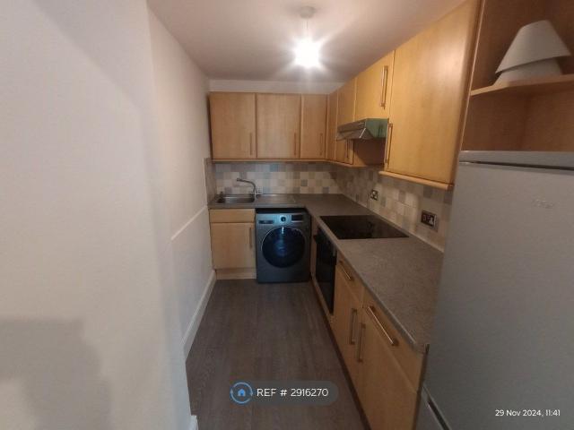 Lipson Road, Plymouth PL4, 1 bed flat to rent, £700 pcm | PrimeLocation