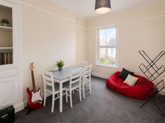 Lipson Road, Plymouth, PL4