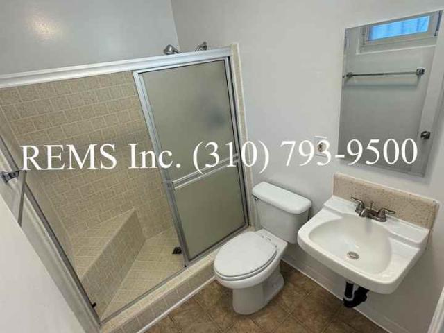 lis01 2 Bedroom Apartment for Rent at 533 S Osage Ave, Inglewood, CA 90301