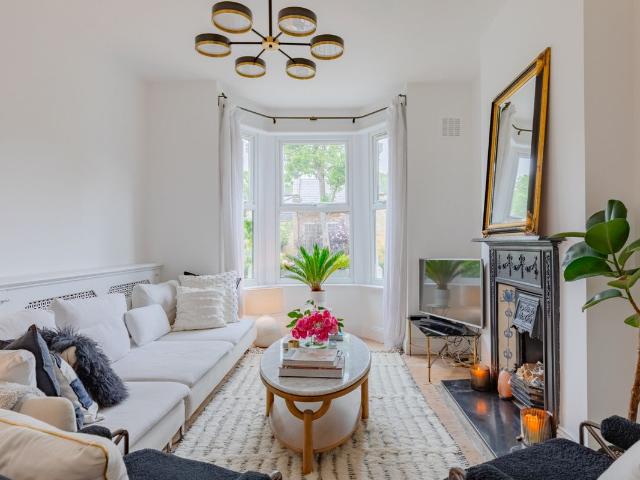 Listria Park, London N16, 4 bed terraced house to rent, £8,000 pcm | PrimeLocation