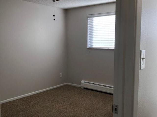 Lisa Rae Apartments 1 Bedroom Apartment for Rent at 3575 S Pearl St, Englewood, CO 80113