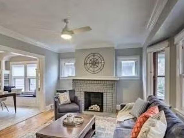Lisa Woomer, 1623 Hillcrest Rd, Cleveland Heights 2 Bedroom.