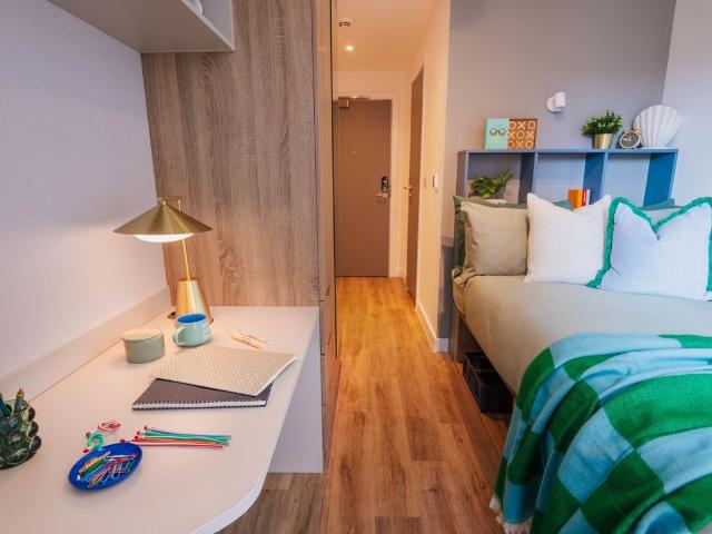 Lisbon Street, Leeds, West Yorkshire LS1, Room to rent, £776 pppm | PrimeLocation