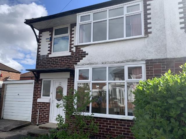Lisburn Avenue, Chorlton 3 bed semi detached house to rent £1,680 pcm £388 pw