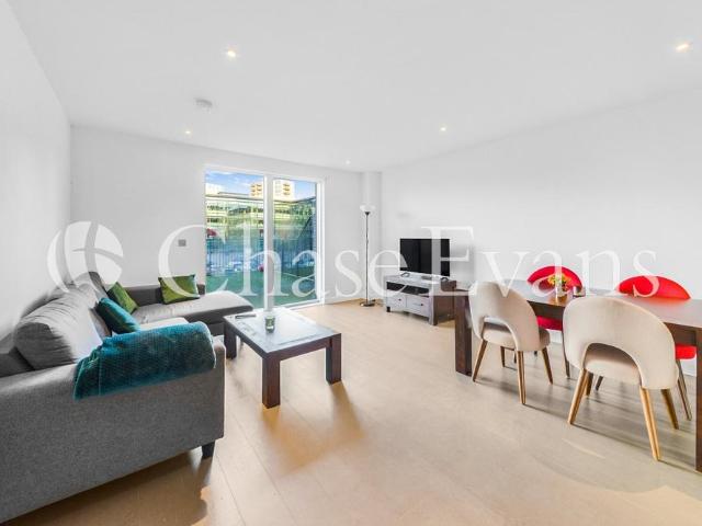 Lismore Boulevard, Colindale, London. 2 bed flat to rent £2,167 pcm £500 pw
