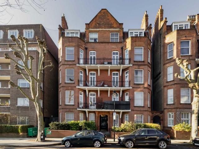 Lissenden Gardens, London NW5 3 bed flat to rent £3,500 pcm £808 pw