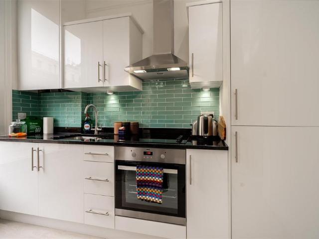 Lisson Grove, Marylebone, London NW1 1 bed flat to rent £2,058 pcm £475 pw