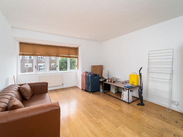 Lisson Grove, Marylebone, London NW1, 2 bed flat to rent, £2,850 pcm | PrimeLocation