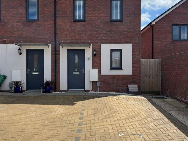 Littleworth Close, Tithebarn, Exeter EX1, 2 bed semi detached house to rent, £1,250 pcm | PrimeLocation