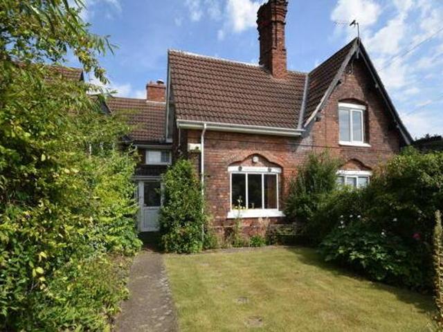 Littleworth Lane, Rossington, 2 Bedroom Terraced