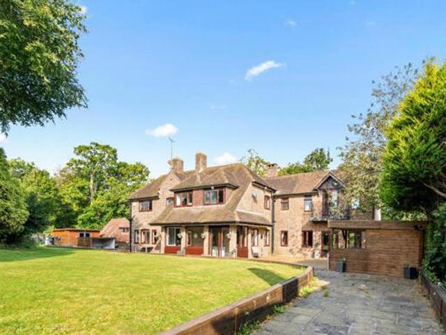 Little Common Road, Bexhill on sea, 6 Bedroom Detached