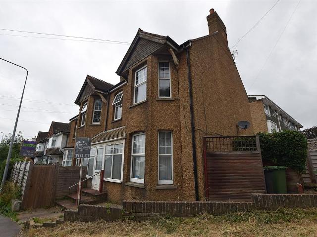 Little Common Road, Little Common TN39, 1 bed flat to rent, £900 pcm | PrimeLocation