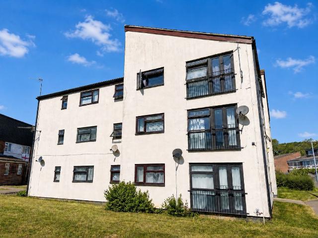 Little Cattins, Harlow CM19, 1 bed flat to rent, £1,050 pcm | PrimeLocation