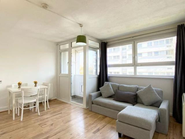 Little Dimocks, London SW12, Block of flats to rent, £3,700 pcm | PrimeLocation