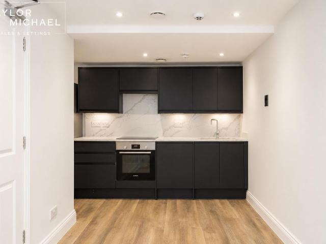 Little East Street, Brighton BN1, 5 bed terraced house to rent, £3,600 pcm | PrimeLocation