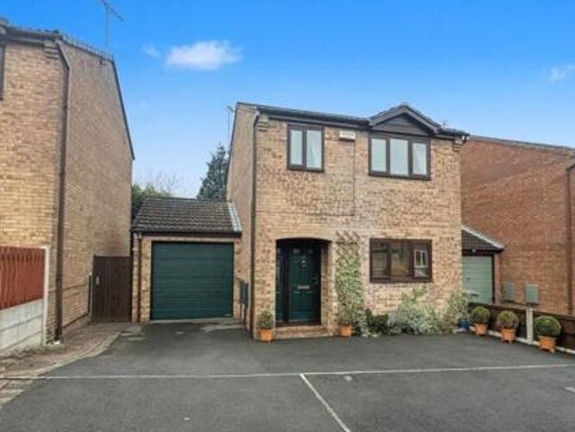 Little Hollies, Forest Town, 3 Bedroom Detached