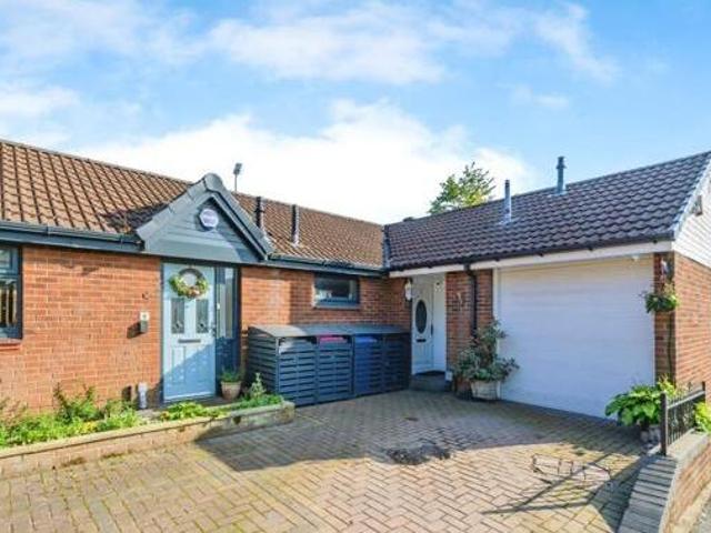 Little Hulton, Crestfold, Manchester, 2 Bedroom Bungalow