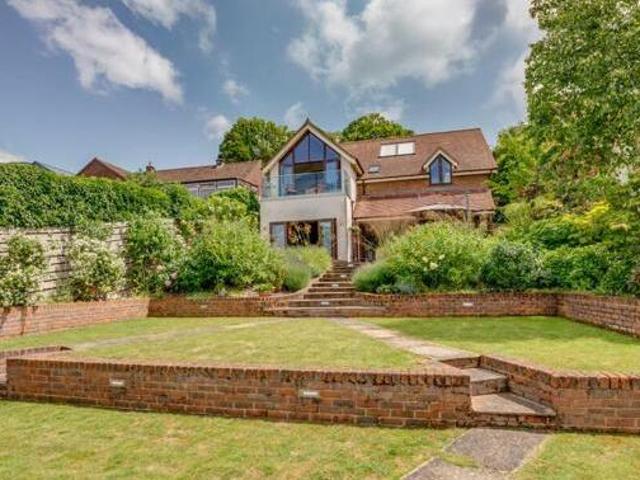 Little Lane, Loosley Row, 4 Bedroom Detached