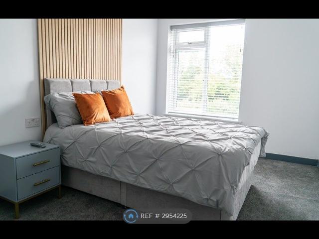 Little Lullaway, Basildon SS15, Room to rent, £995 pcm | PrimeLocation