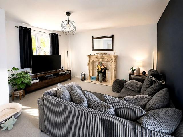 Little Meer Close, Braunstone Town LE3, 3 bed semi detached house to rent, £1,400 pcm | PrimeLocation