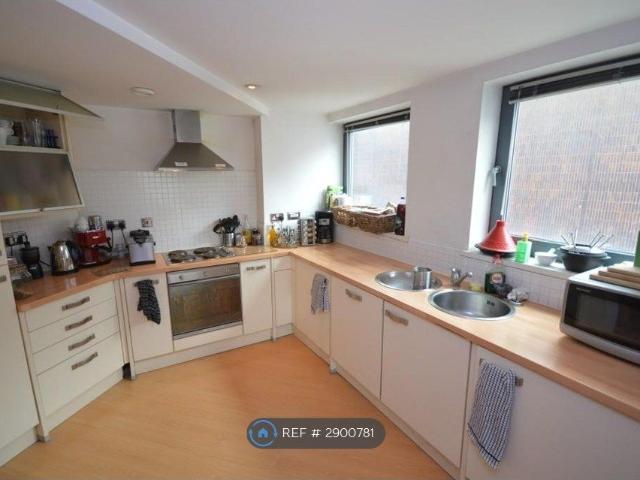 Little Neville Street, Leeds LS1, 2 bed flat to rent, £1,250 pcm | PrimeLocation