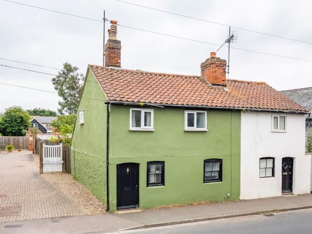 Little St. Marys, Long Melford, Sudbury CO10, 2 bed cottage to rent, £1,000 pcm | PrimeLocation