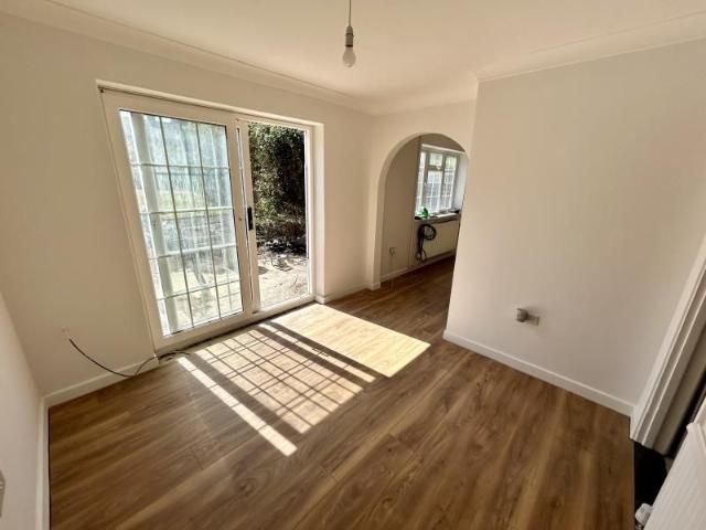Little Platt, Guildford, Surrey, GU2