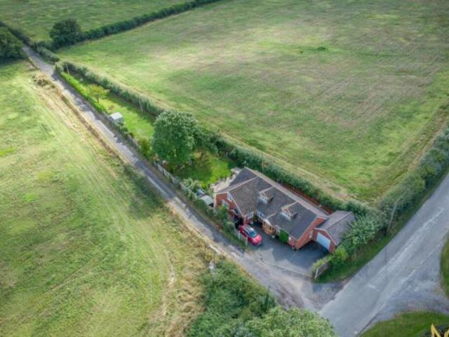 Little Rowe, Ockeridge Lane, 4 Bedroom Detached