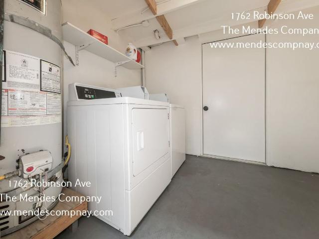 Little Robbie 2 Bedroom Apartment for Rent at 1756 1/2 Robinson Ave, San Diego, CA 92103 Hillcrest