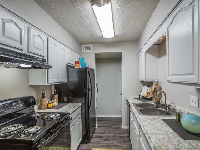 Little Rock II 3 Bedroom Apartment for Rent at 1502 Green Mountain Dr, Little Rock, AR 72211 Walnut Valley