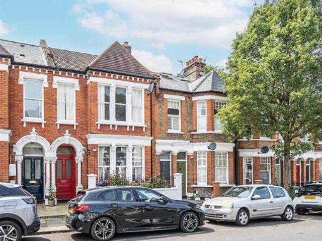 Littlebury Road, London, 3 Bedroom Flat