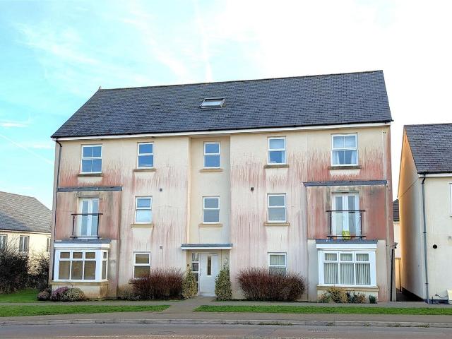 Littledale Row, Trevenson Road, Newquay TR7, 2 bed flat to rent, £995 pcm | PrimeLocation