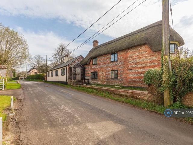 Littledown Cottage, Great Durnford. 5 bed detached house to rent £2,150 pcm £496 pw