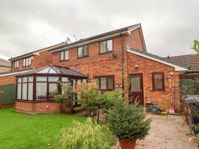 Littlefields, Mottram, 3 Bedroom Detached