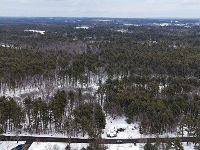 Litchfield NH 03052 104849041