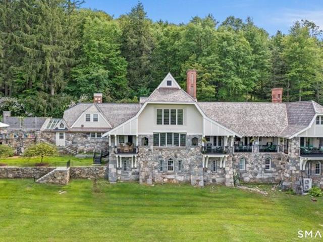 Litchfield Rd, Norfolk, Home For Sale