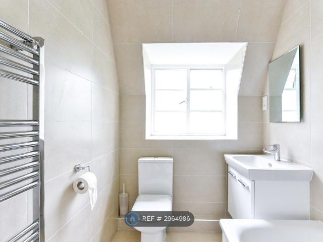 Litchfield Way, London NW11, 3 bed flat to rent, £2,080 pcm | PrimeLocation