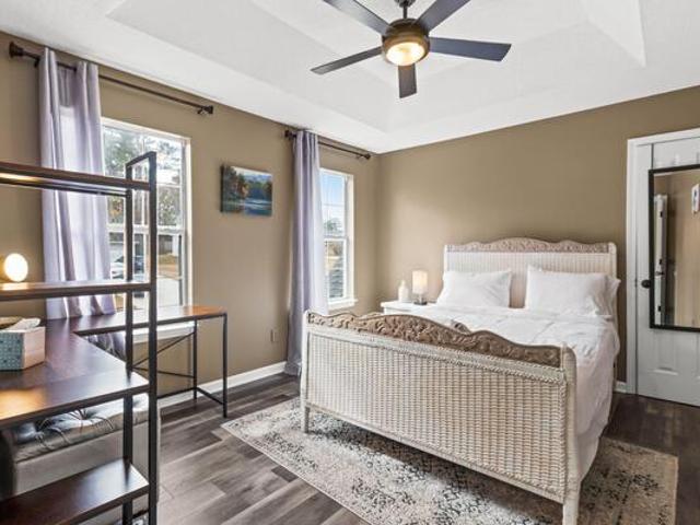 Lithonia House with Television. Comfortable & modern