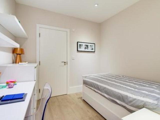 Lithos Road, London NW3 Studio to rent £1,390 pcm £321 pw