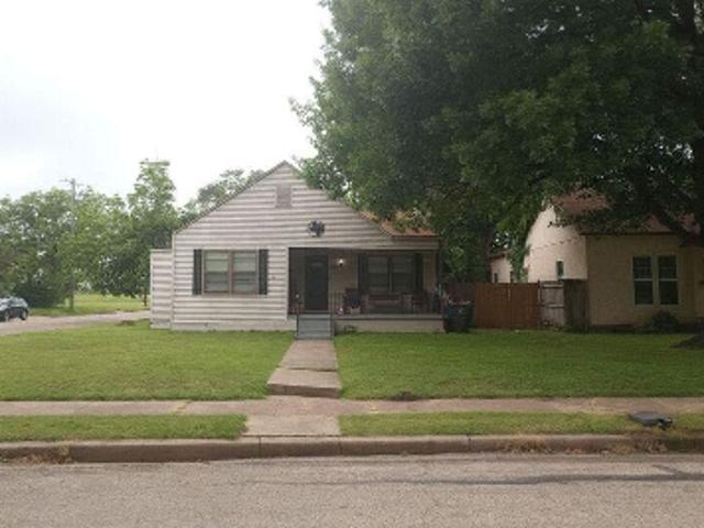 Live Oak Ave