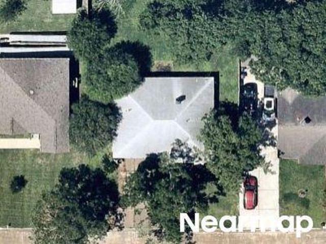Live Oak Dr