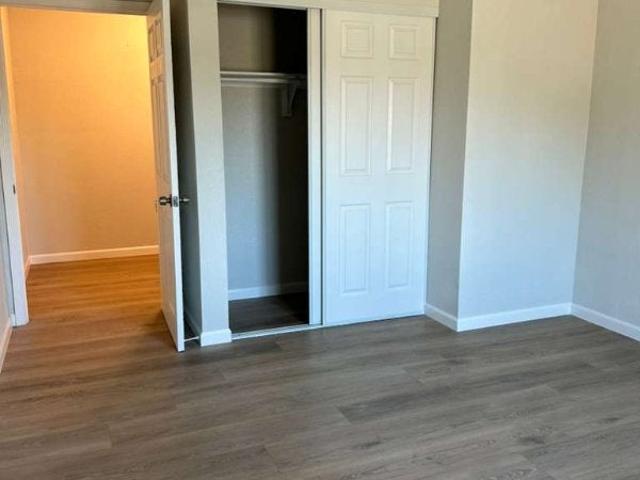 $ live oak ROOM3 ROOM 3