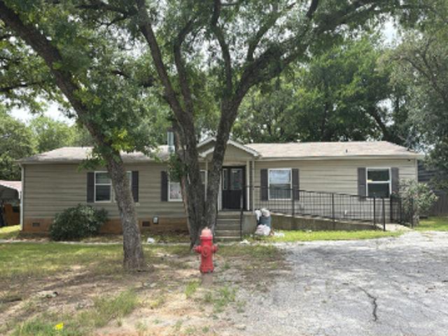 Live Oak St