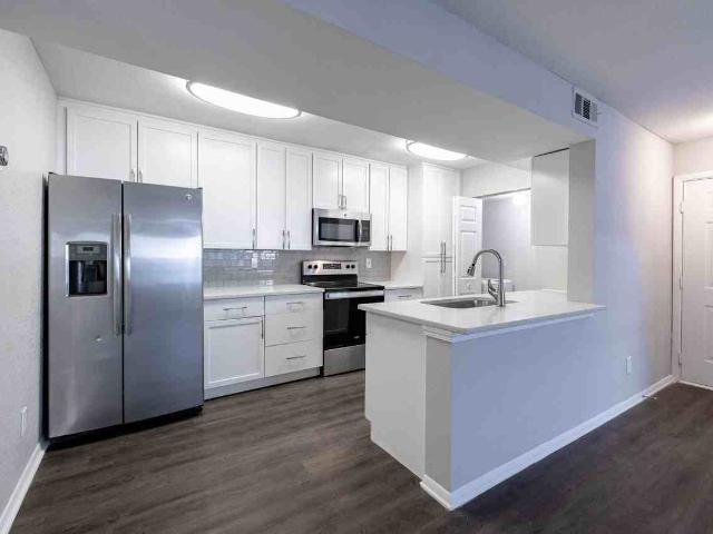 Live Easy. Live Elevated. Live 2100 Defoors. 2 Bedroom Apartment for Rent at 2100 Defoors Ferry Rd Nw, Atlanta, GA 30318 Underwood Hills