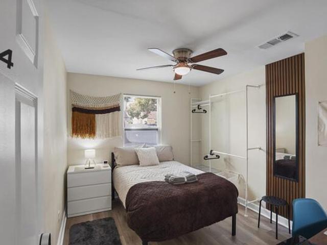 Live In Murray Hill Newly Renovated Home PadSplit Plus LOCATION, LOCATION, LOCATION Only 10 minutes from Avondale, Riverside and Close to Hospitals