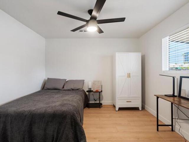 Live in Midtown Near Central and Osborne. Walk to St. Joseph's hospital complex and much more