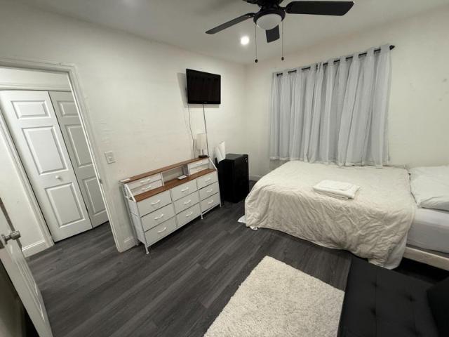 Live in a Private and Peaceful Sunny Getaway Retre